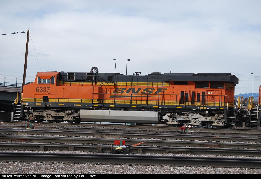BNSF 6337